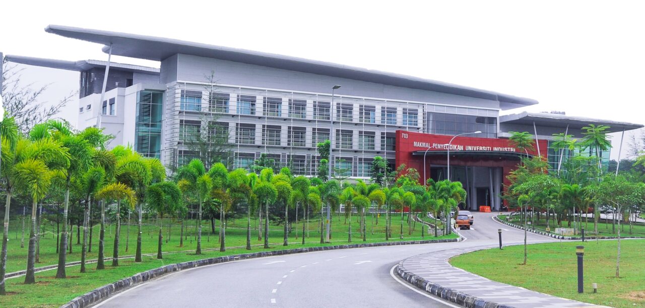 UNIVERSITY LABORATORY MANAGEMENT CENTRE | Pusat Pengurusan Makmal ...