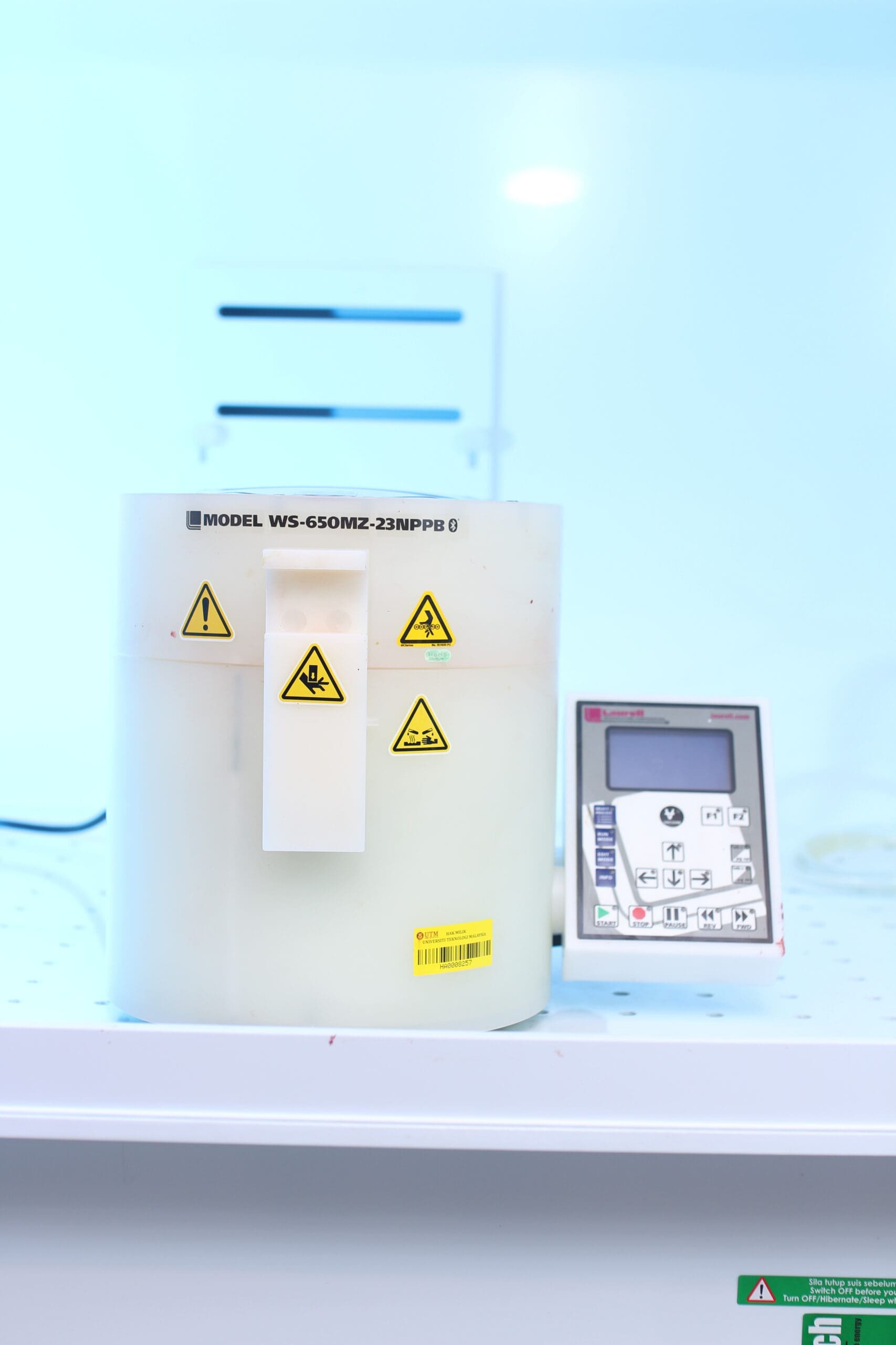 (Draft) LAURELL WS-650-23 (SPIN COATER) | UNIVERSITY LABORATORY ...